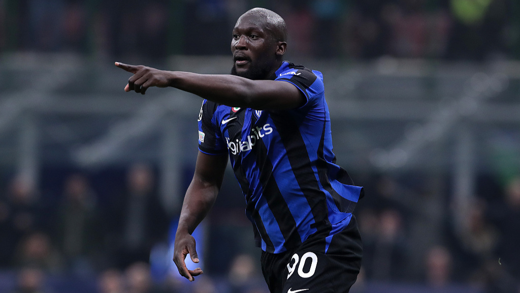 El Inter de Milán vence 1-0 al Oporto con el primer gol de Lukaku en la ...