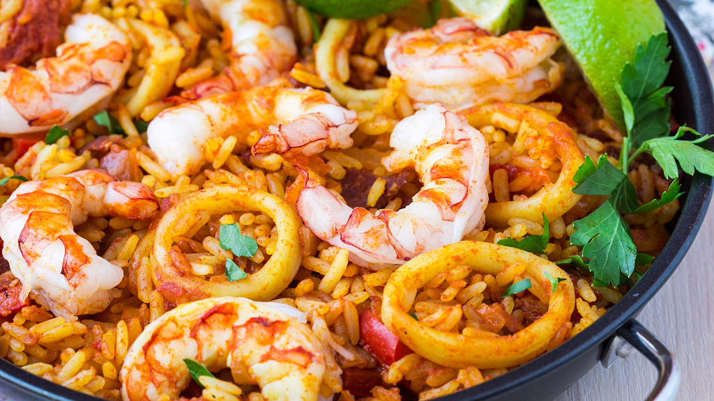 Una entrevista con un chef chino que dirige un restaurante de cocina ...