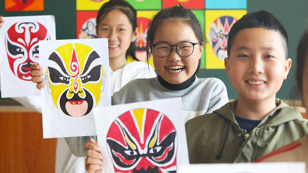 Los alumnos de primaria en Tangshan aprenden sobre las máscaras ...