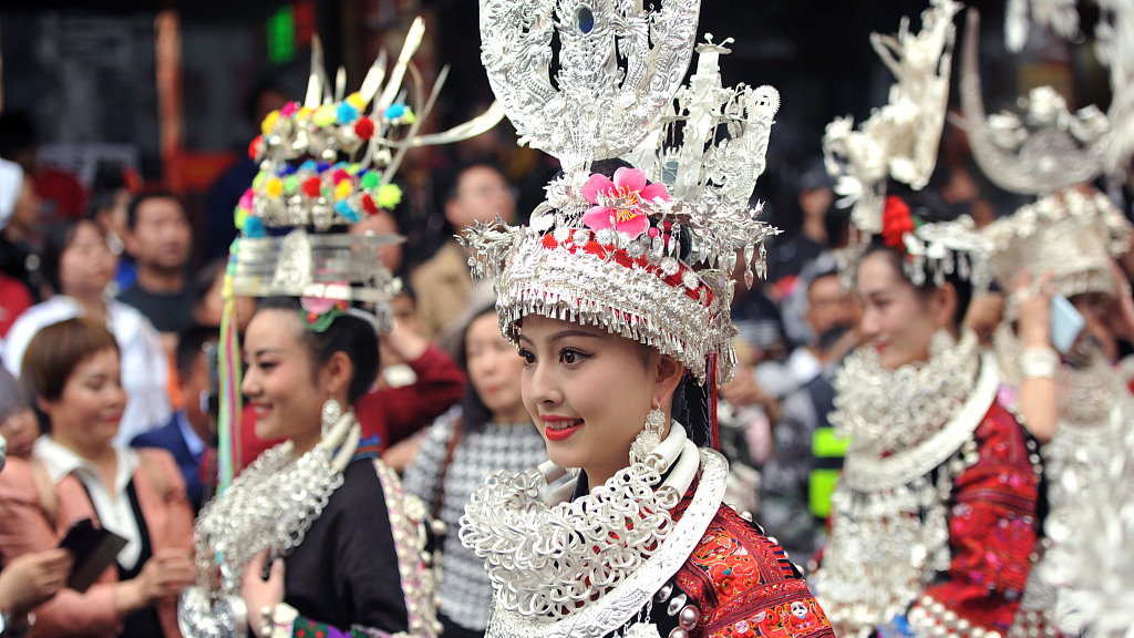 Celebran el Festival de las Hermanas Miao en Taijiang, Guizhou - CGTN ...