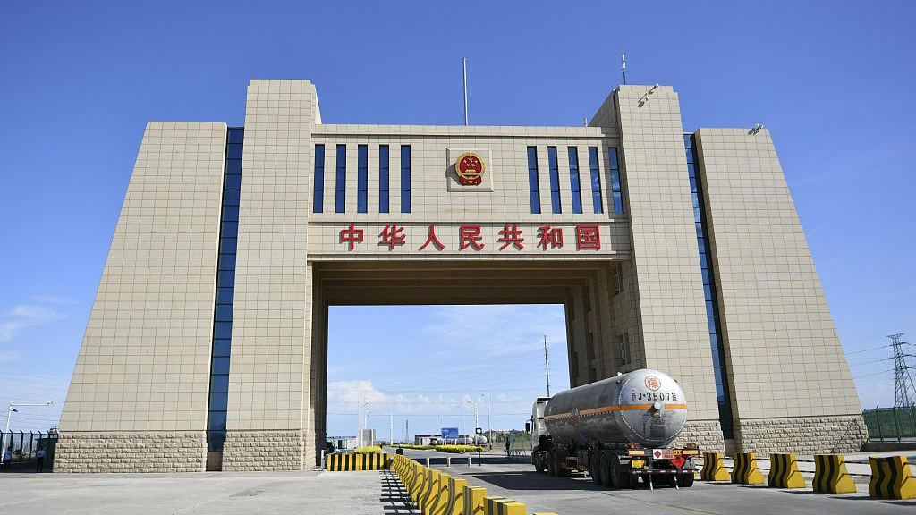 El puerto de Alashankou, en Xinjiang, prevé importar y exportar 26 ...