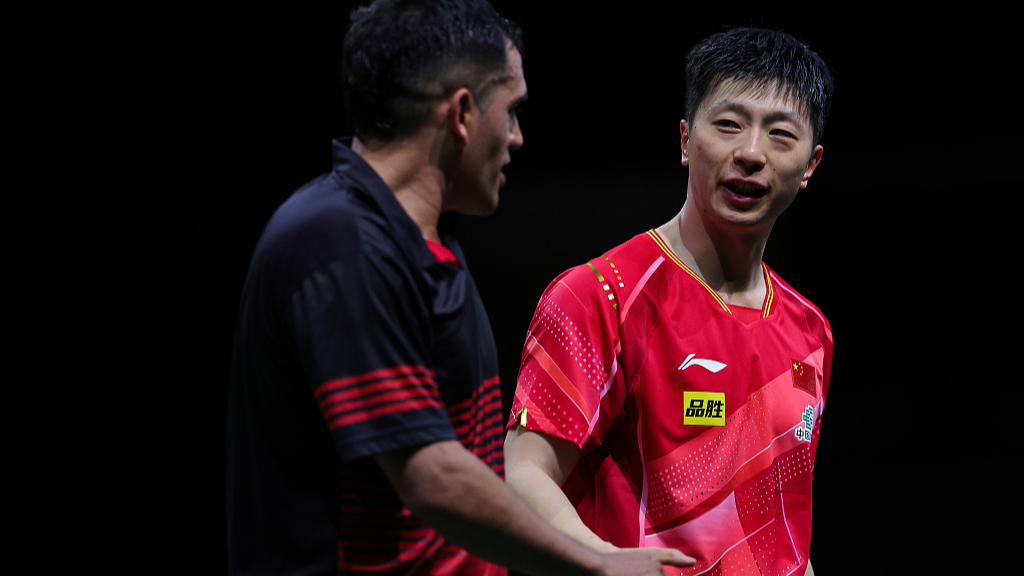 Ma Long se impone a Alton por 4-0 en el Campeonato del Mundo de tenis ...