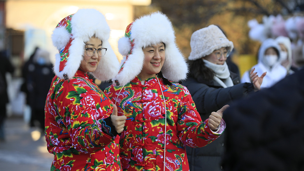 Moda de estilo rural adorada por los visitantes de Harbin - CGTN en Español