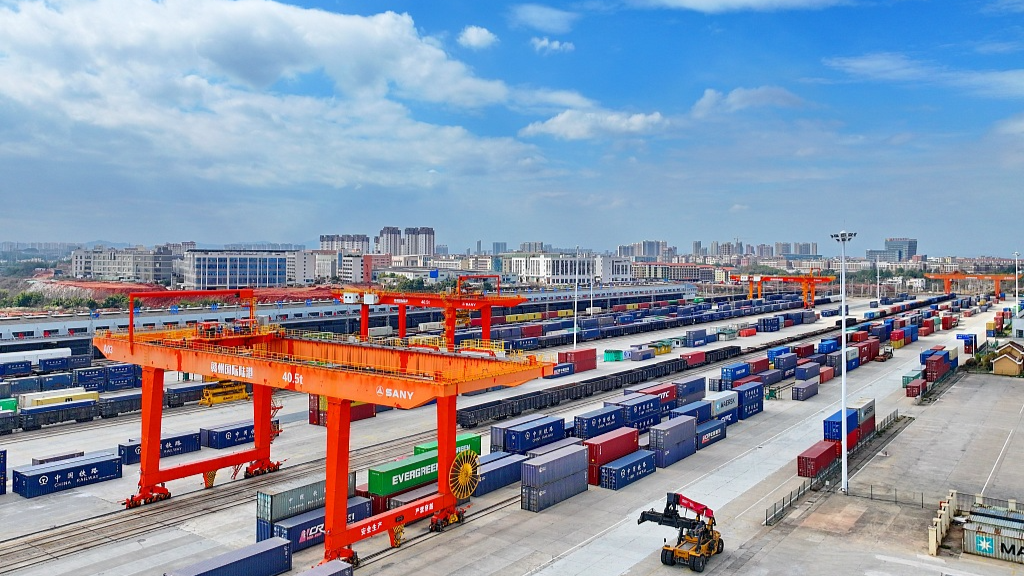 Comercio exterior de China mantendría crecimiento en primera mitad de ...