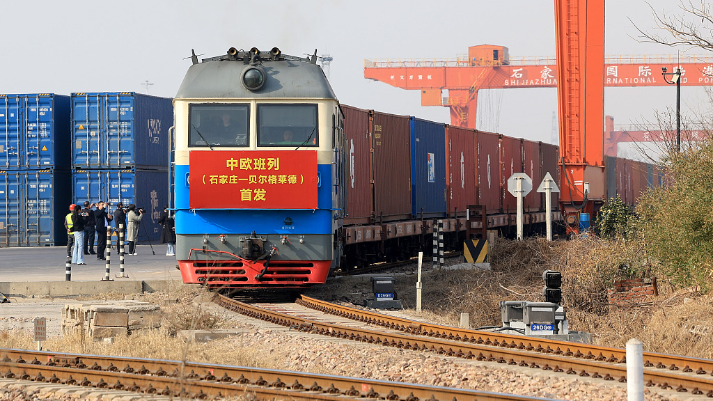 Tren de carga China-Europa conecta ciudad norteña china con Serbia - CGTN en Español