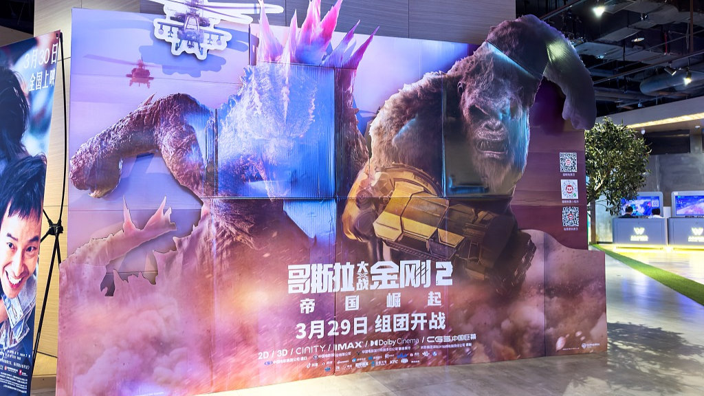 Nueva película de Godzilla y Kong se mantiene en la cima de la taquilla ...