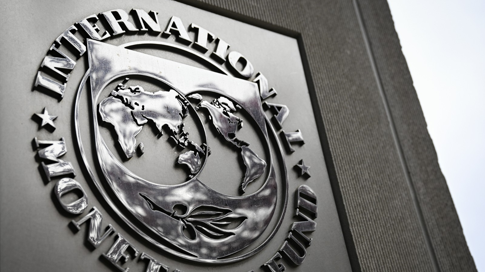 FMI eleva a 5 % pronóstico del crecimiento del PIB de China para 2024 ...